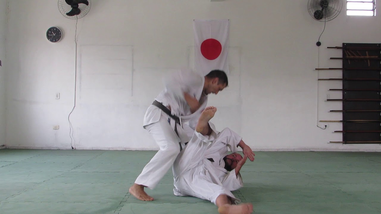 Kumite Ura Und Nage Waza In Kamen – RRZC