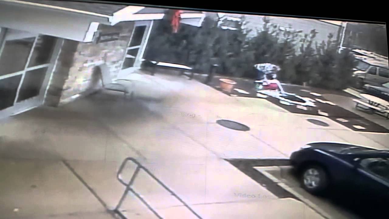 Adam Lasser killing santa - YouTube