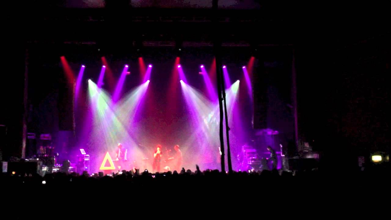 Bastille @ o2 Academy Newcastle - YouTube