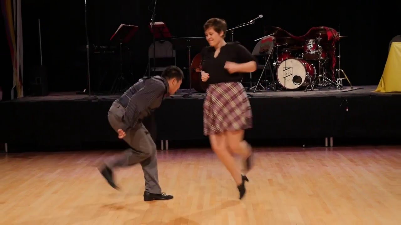 Lindy Bout 2016 - Meghan Gilmore & Warren Cheung - Short & Sweet - YouTube