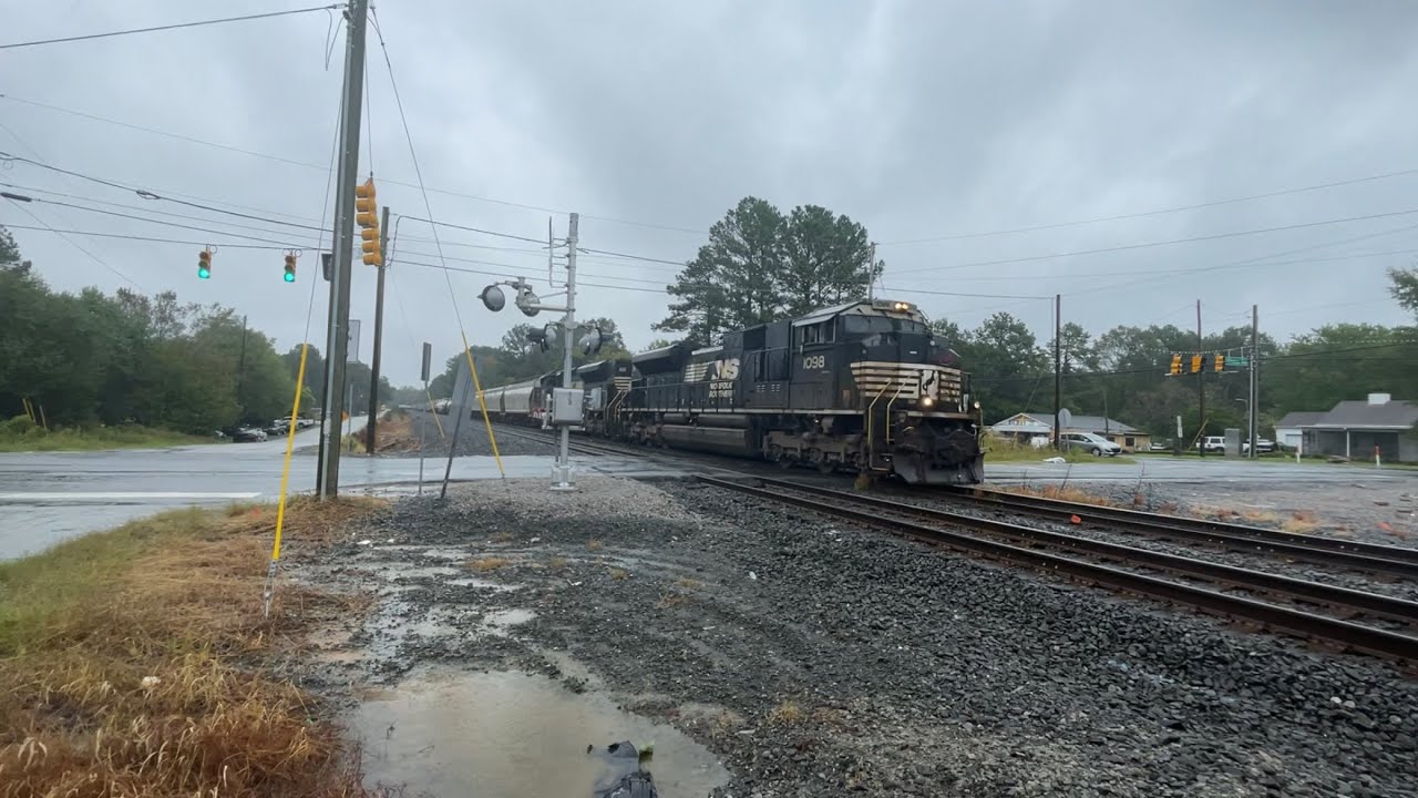 🎟️ POV Tropical Downpour Trains Amtrak 80, Amtrak 73 & Norfolk Southern ...