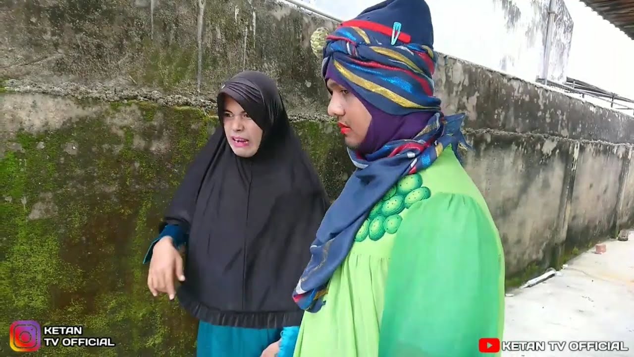 Bencong Hujat Waria Berjilbab | Lucu Mirip Mak Beti Dan Warintil Kontrakan Rempong - YouTube