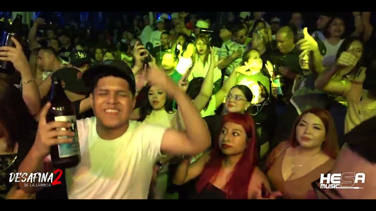 Doctor Bobo - Desafina2 de la Cumbias (en vivo desde Nandas Barrio ...