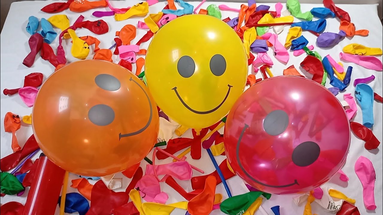 Funny smiley face balloon/Emoji balloon/ Balloon popping #balloon # ...