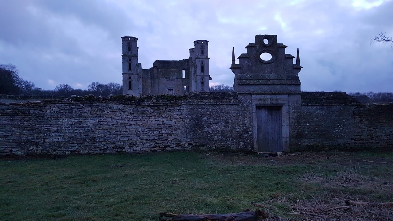EXPLORING A Derelict Castle - YouTube