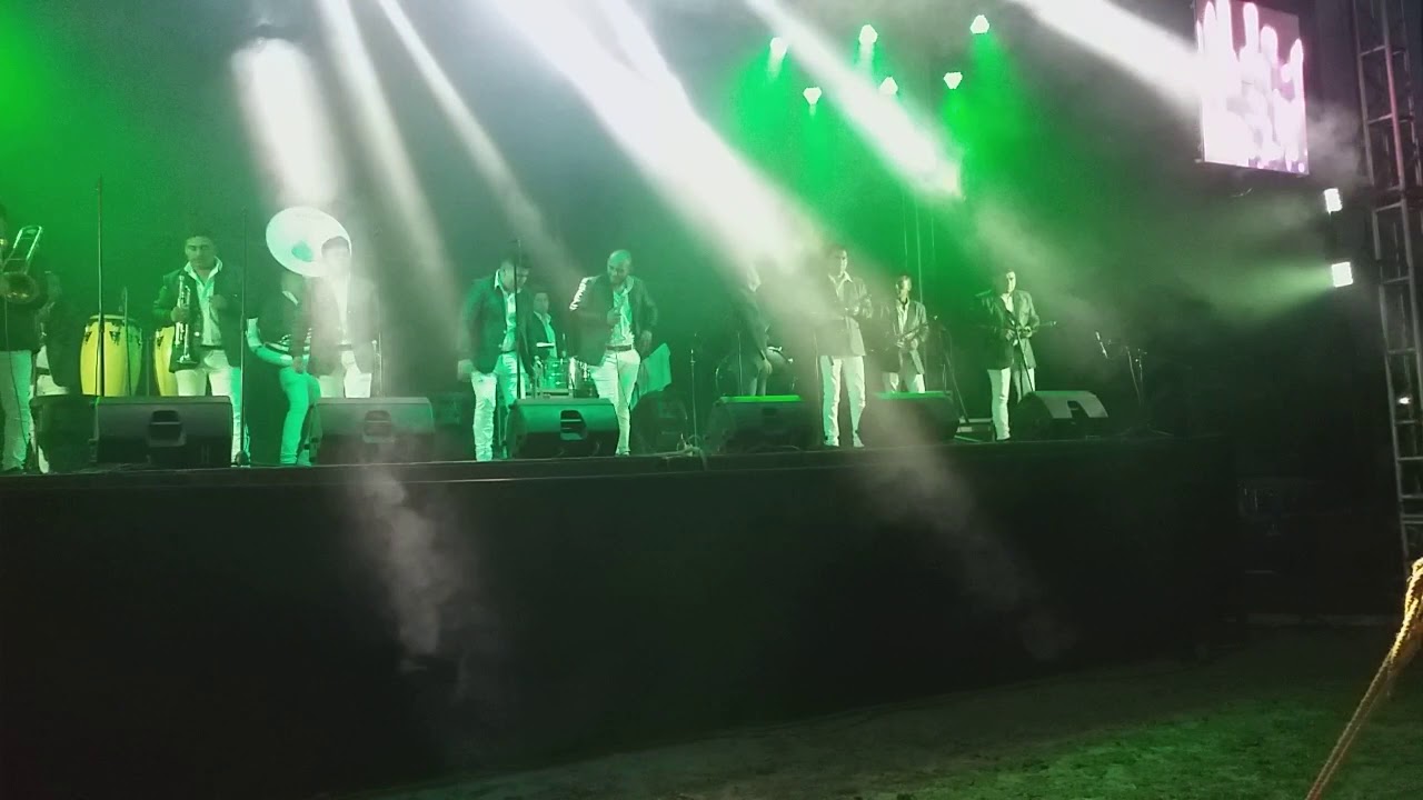BANDA SUPERNOVA "TE HE PROMETIDO" COIXTLAHUACA JUN 2019 - YouTube