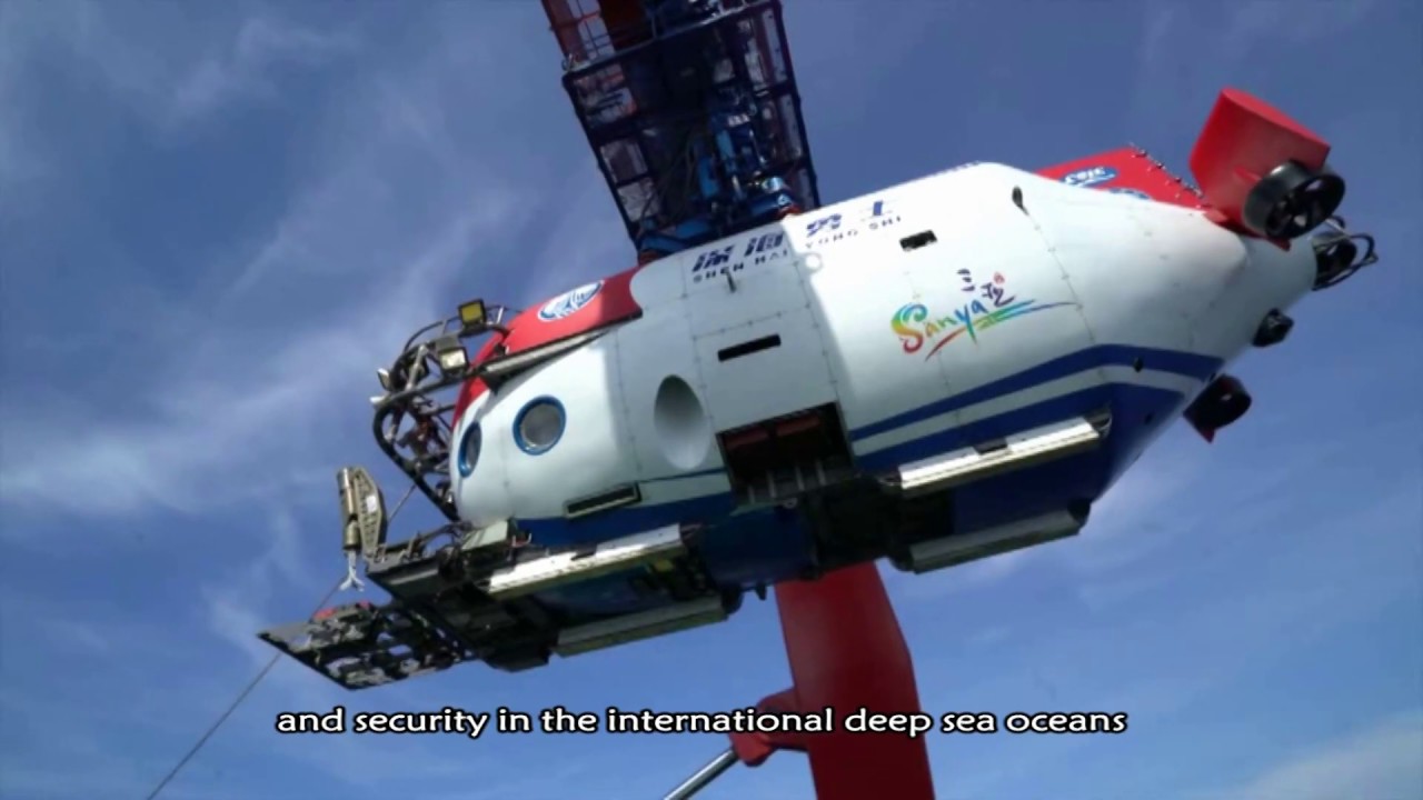 Deep Sea Warrior manned submersible - YouTube