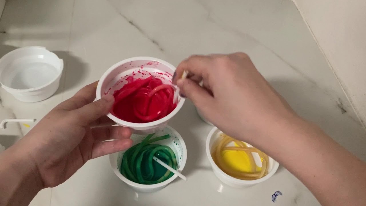 Paint the worm with Spaghetti - YouTube