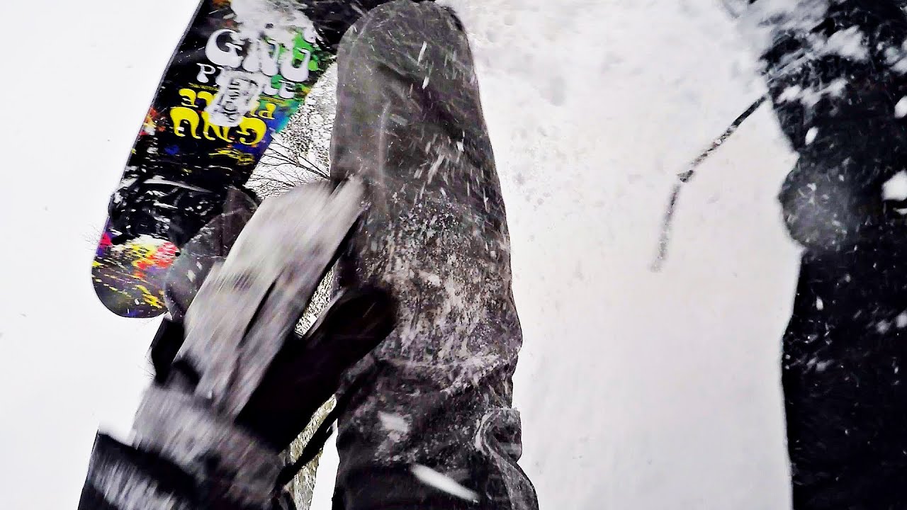 SNOWBOARDING WIPEOUT! - YouTube