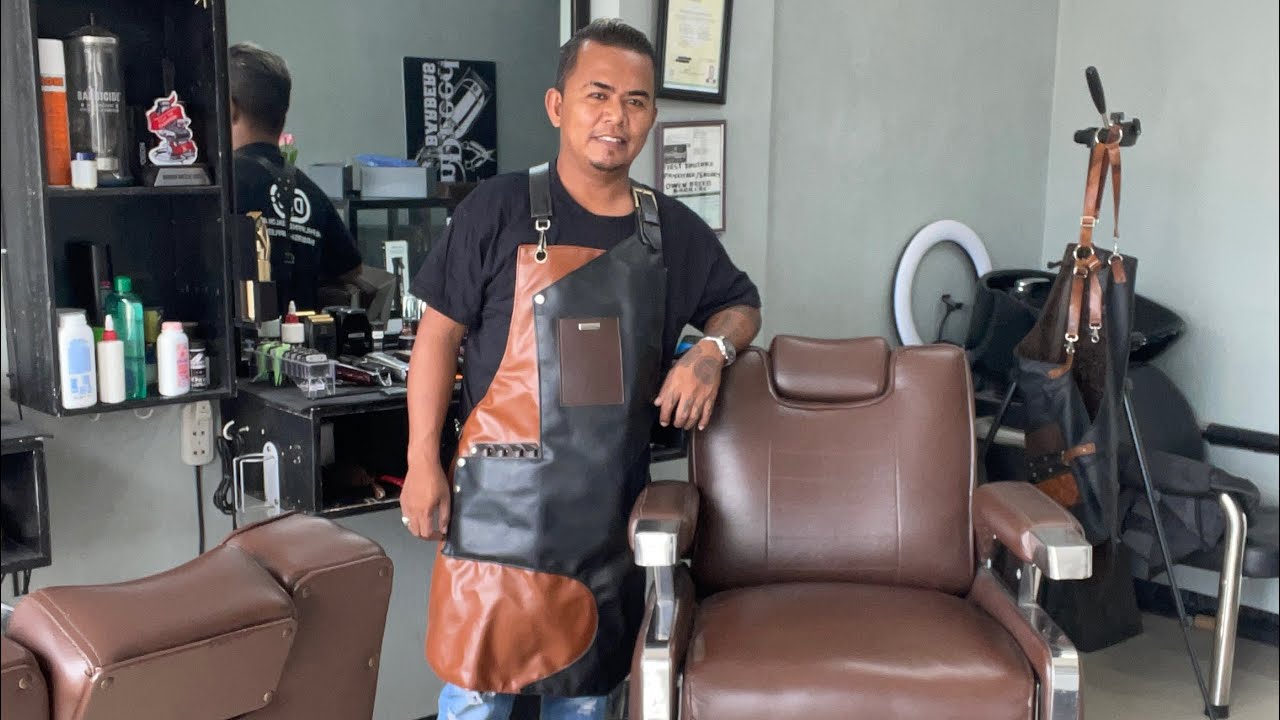 LEATHER BARBER APRON - YouTube