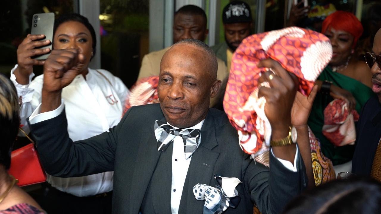 L' Anniversaire de GUY ROGER à Blois - YouTube