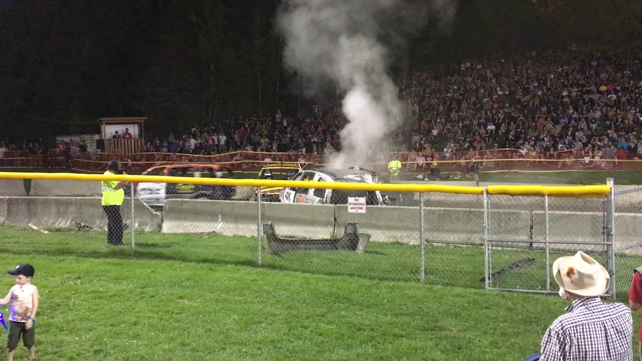2018 Port Hope Fall Fair Vans Demolition Derby - YouTube