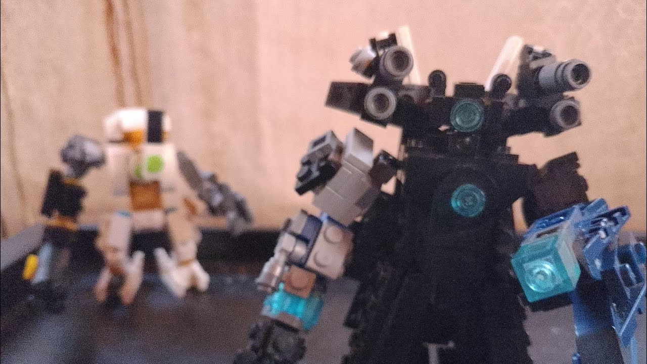 Tutorial on Titan Camera man in lego - YouTube