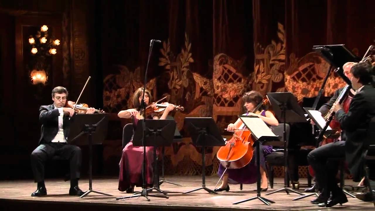 Ludwig van Beethoven: "Septeto: 4to. Movimiento" (Septimino) - YouTube
