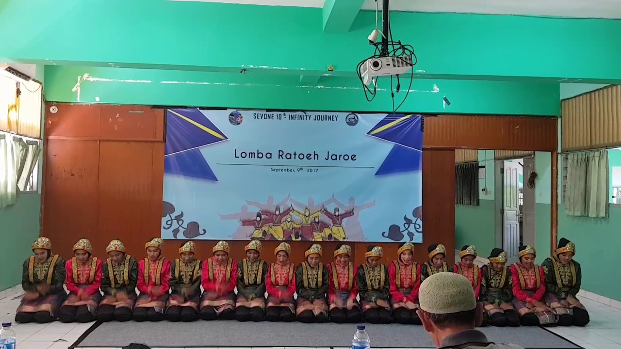 Saman SMAN 54 Jakarta ( SmaleSance ) at SMAN 71 - YouTube