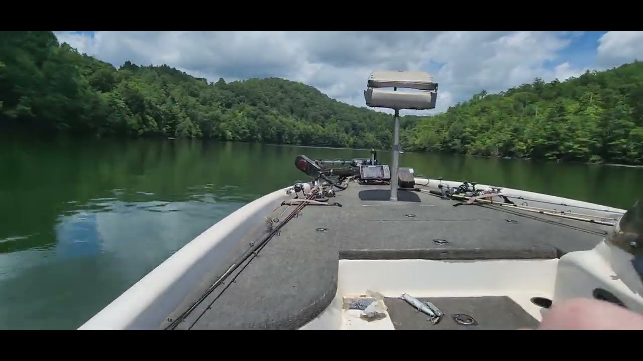 Head Of The River To The Boat Ramp... Enjoy - YouTube