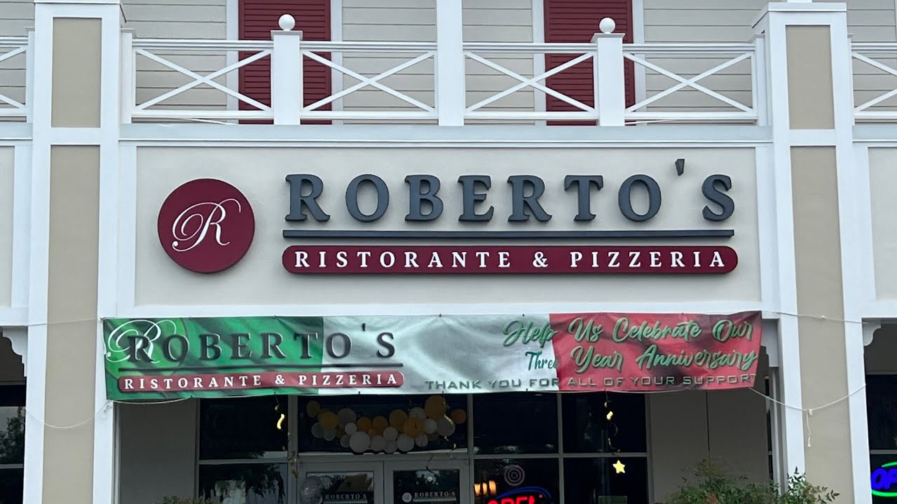 Celebrating Roberto's Ristorante's 3rd Anniversary at The Villages, FL ...