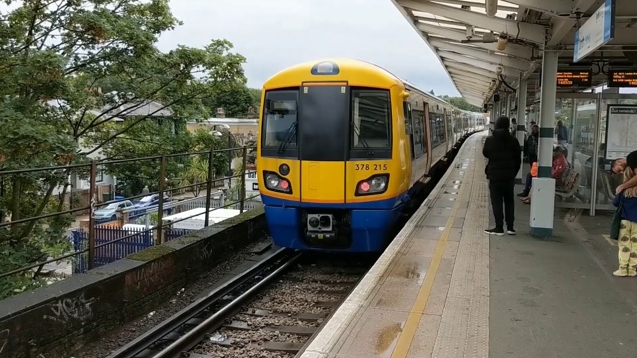 Peckham Rye London Overground Station trains - YouTube