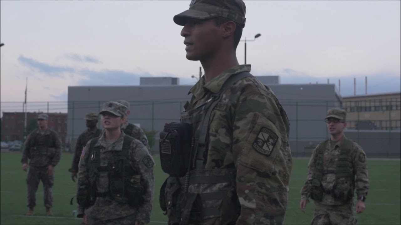 Temple ROTC 25th Mogadishu Mile Commemoration - YouTube