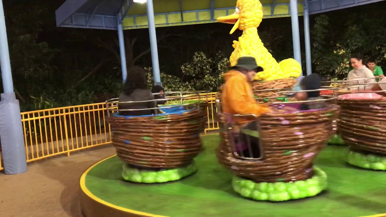 Sea world Sesame Street land kids Ride - YouTube