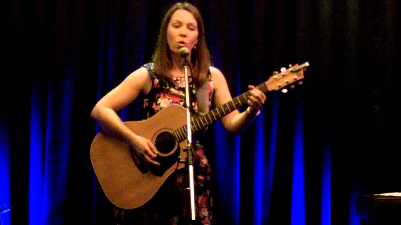 Sue Cunningham 'Light the New Day' - YouTube