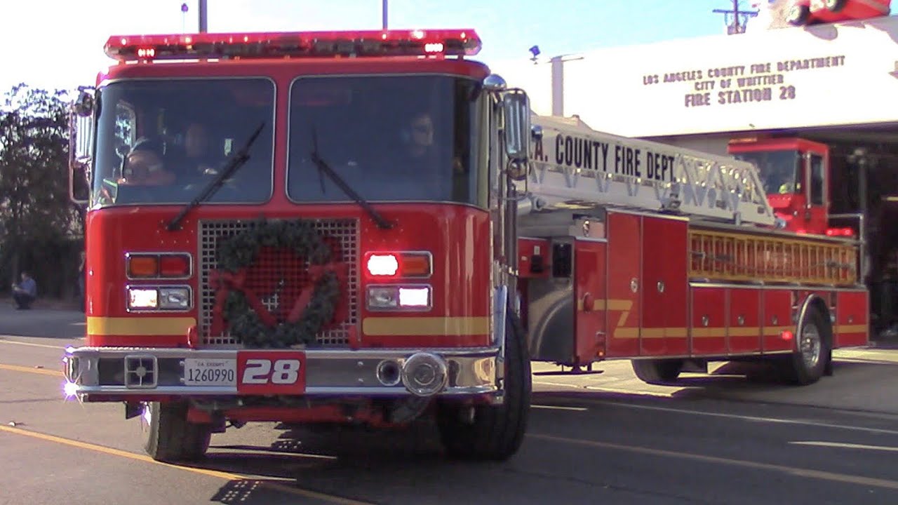 LACo.FD Quint & Squad 28 - YouTube
