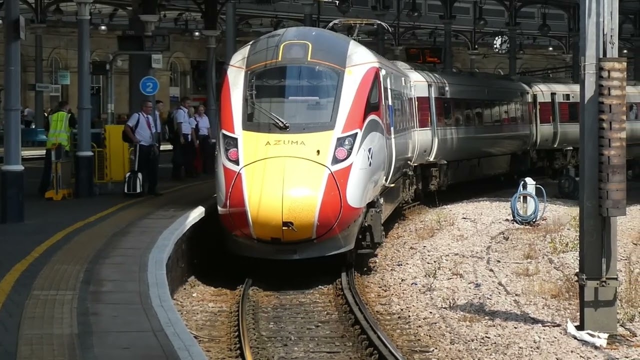 Trains at: Newcastle - 18 July, 2022 - YouTube