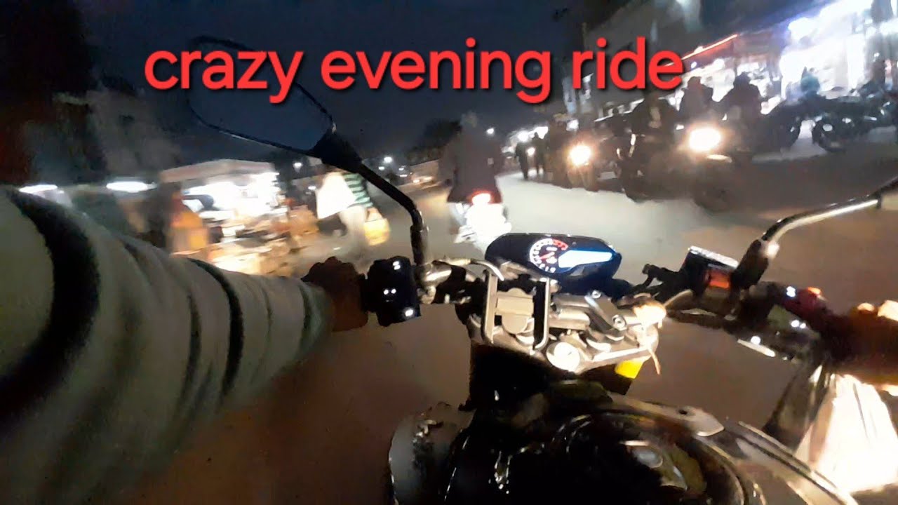 crazy evening ride in market to home #pulsarn160 - YouTube