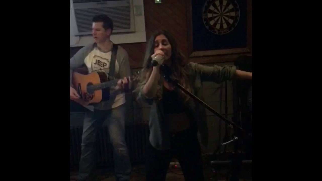 Shanna Jackman "In My Truck" at the Tradesman - YouTube
