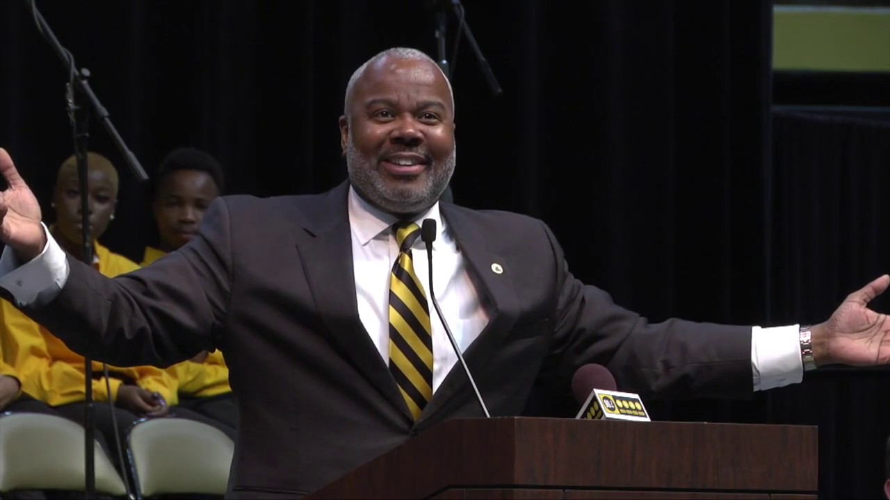 DR. QUINTON T. ROSS, JR. FALL CONVOCATION SPEECH - YouTube