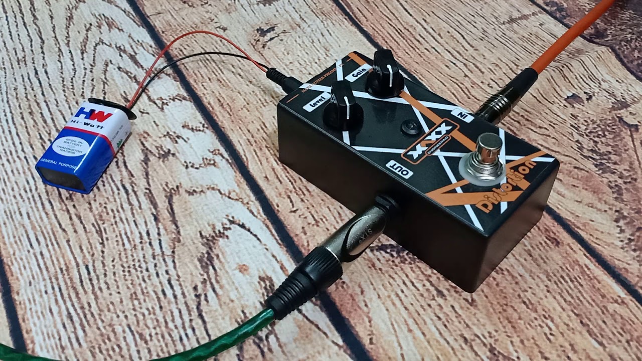 Efek Gitar Distortion Made In Indonesia Maxx Engineering - YouTube