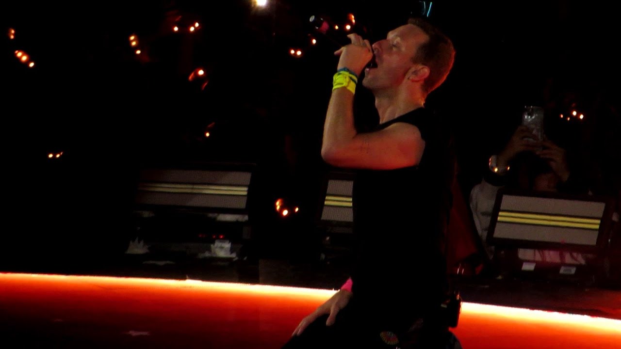 Coldplay - Fix You - Live at Estadio Nacional - 14 Sept - Lima, Peru ...