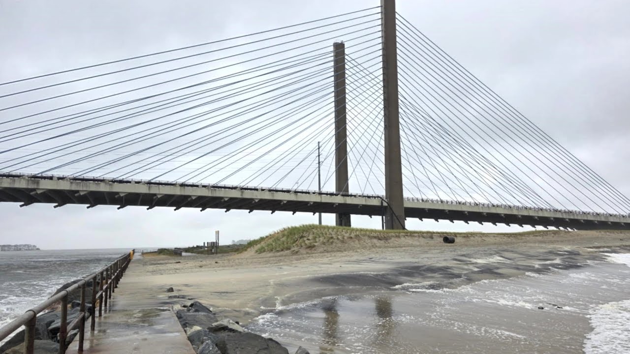 Indian River Inlet conditions live: Watch impact from Hurricane Erin as ...