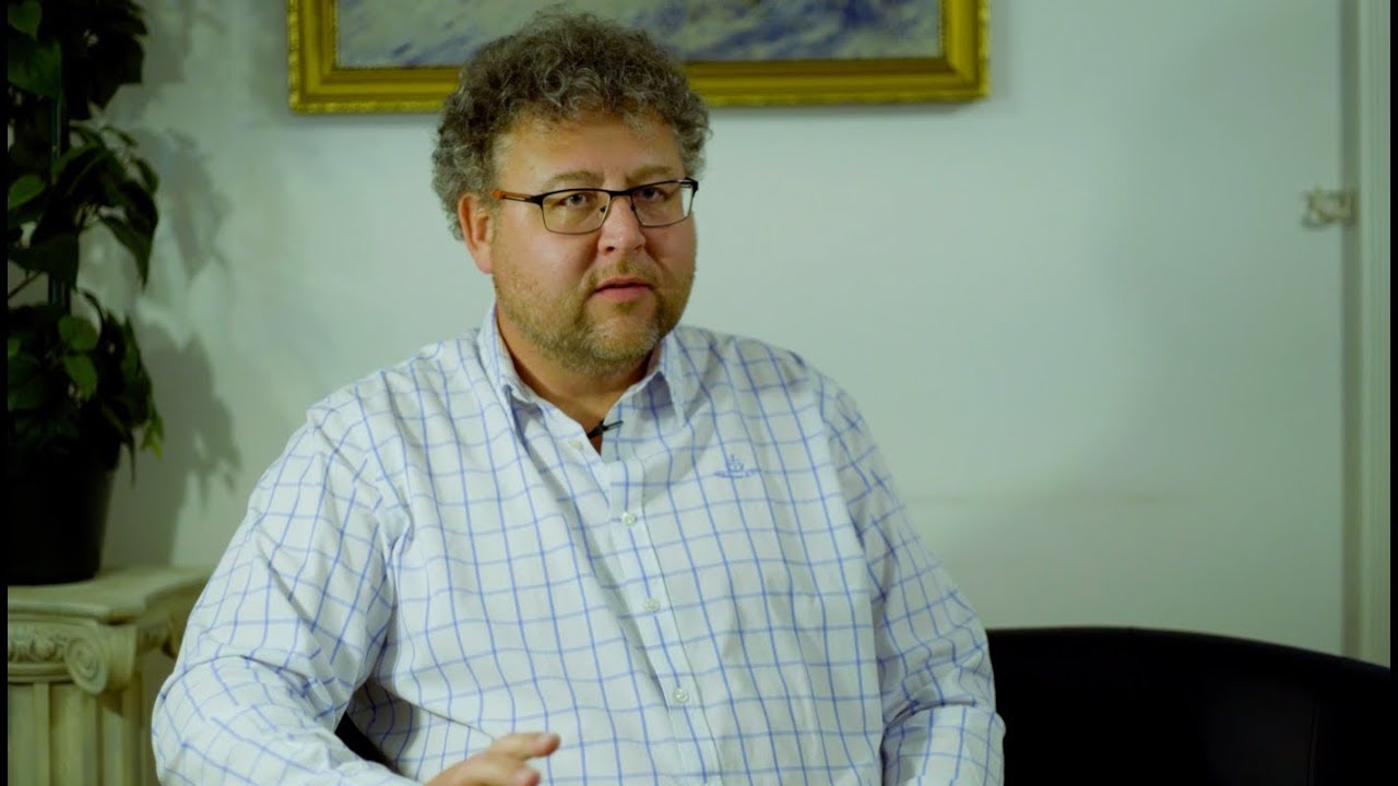 Farkas Gyula - Témavezetői interjú - YouTube