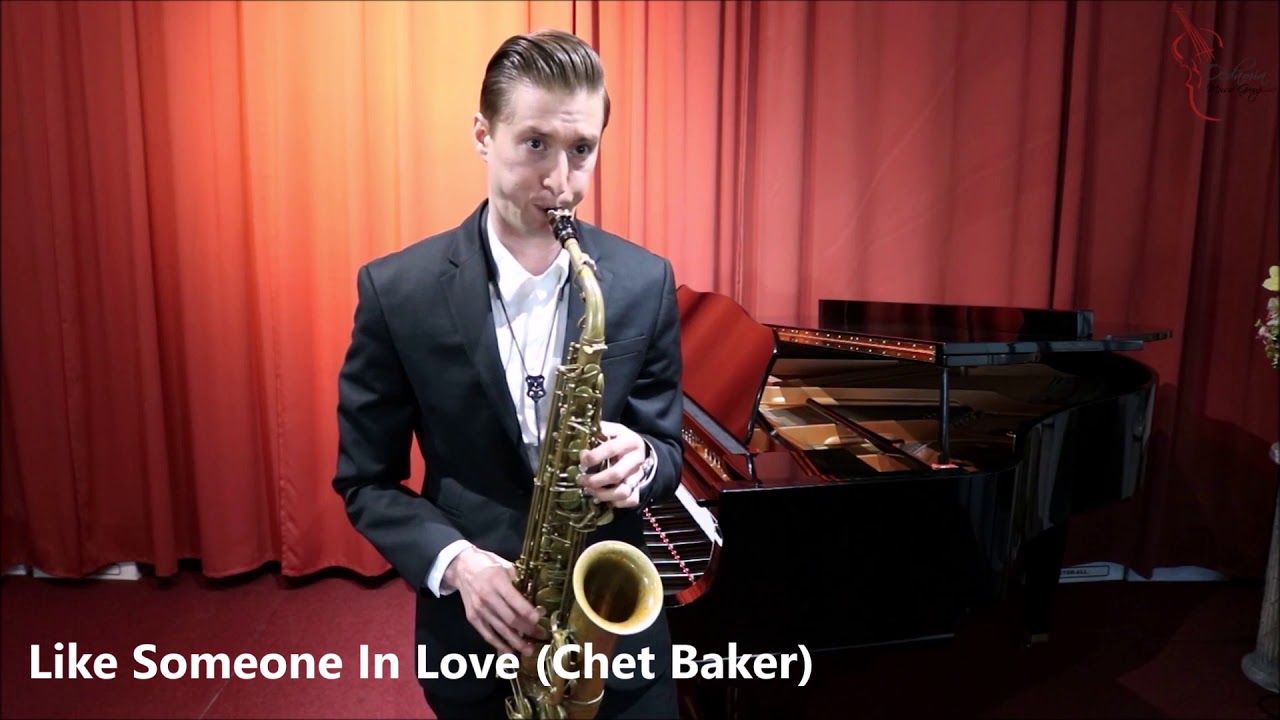 OMG: Modern Jazz Saxophone Player (Cocktail Hour) - YouTube