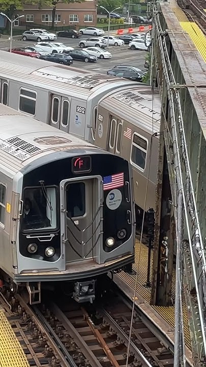 R160 F Trains departing and entering @ West 8th Street NY-Aquarium #r160 #mtasubway #culverline ...