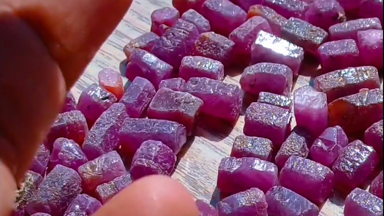 Pink Sapphire Crystals | Natural High Grade Pink Sapphires | Pak Gems ...