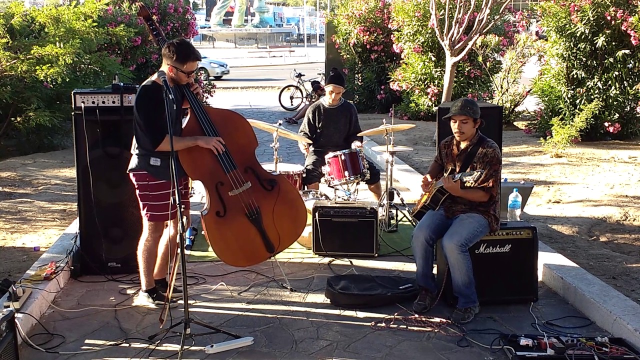 Tripta Trio - Improvisando y Monkeando - Contrabajo - YouTube