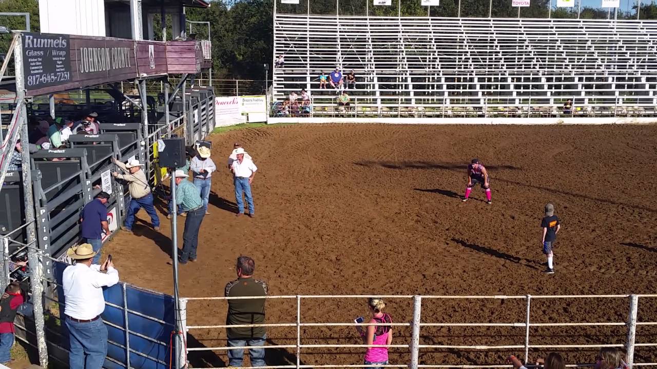 Braydence ridin in Cleburne TX October 2016 - YouTube