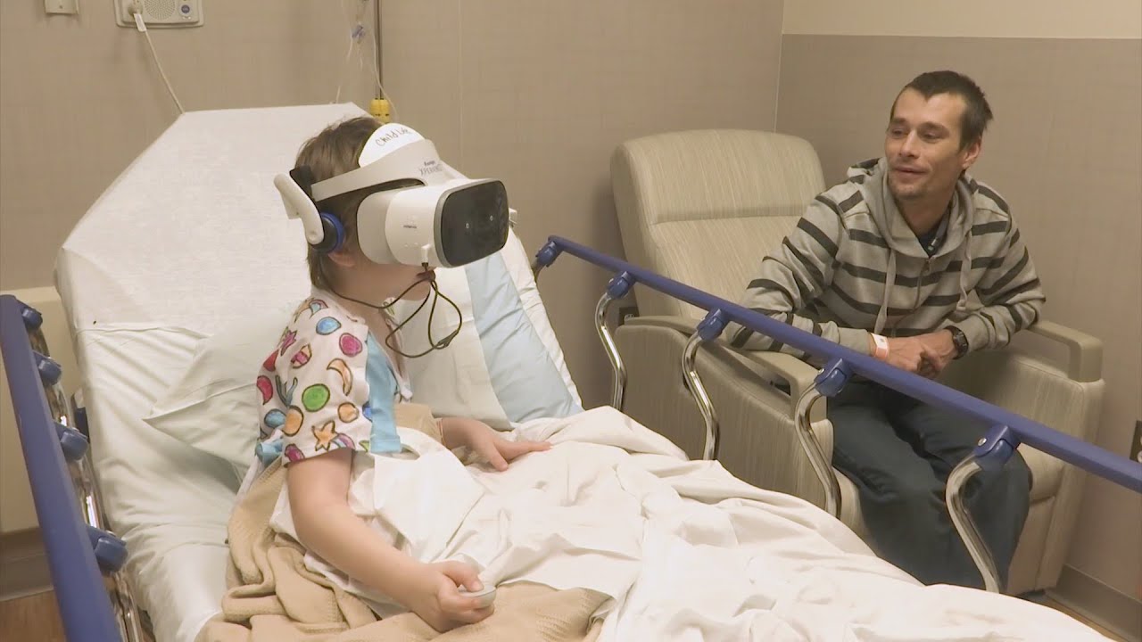 Mercyhealth uses new VR headsets to calm children during surgeries ...