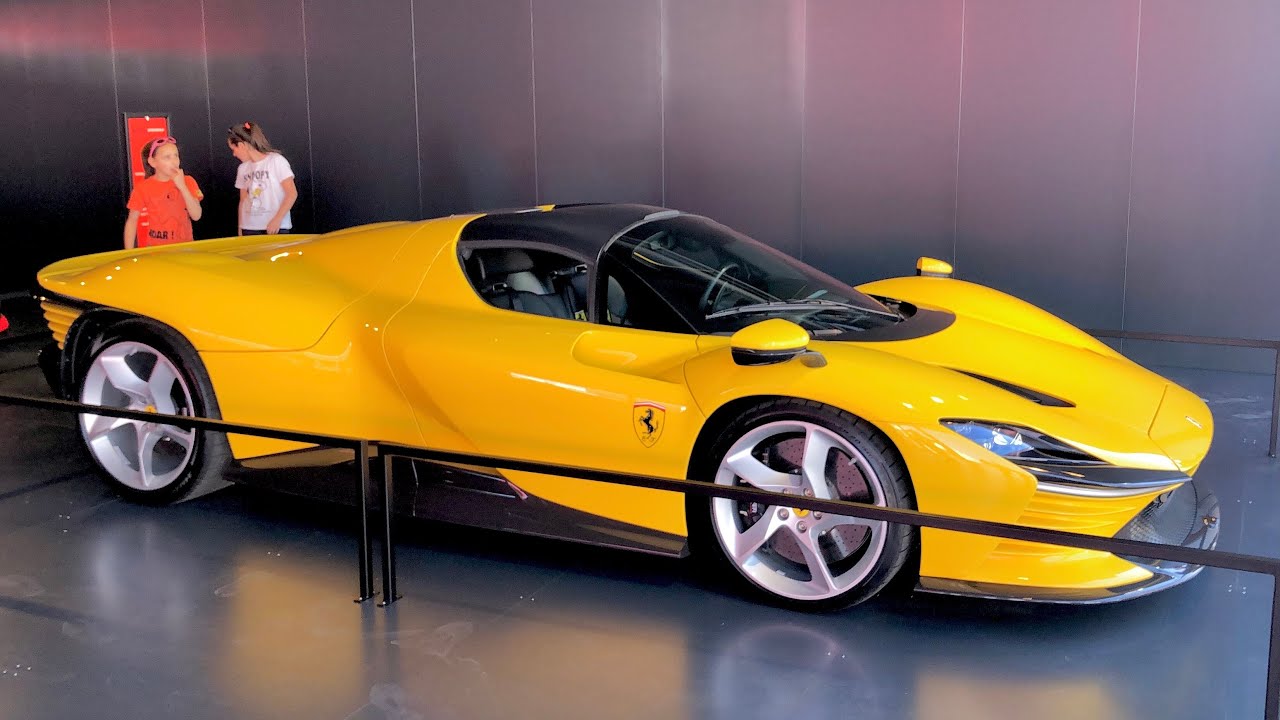 Ferrari Daytona SP3 | Walkaround Review - YouTube