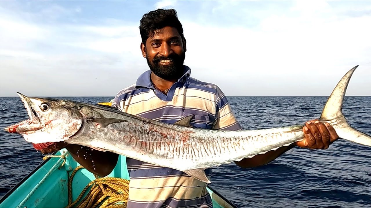 Back to Back King Fish Caught in the Deep Sea - YouTube