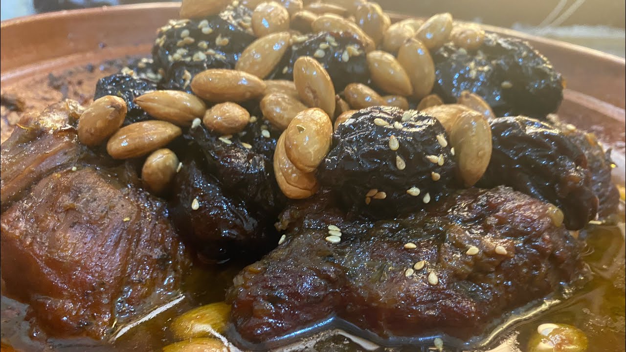 The most delicious Moroccan Tagine recipe ( meat with dry plum and ...