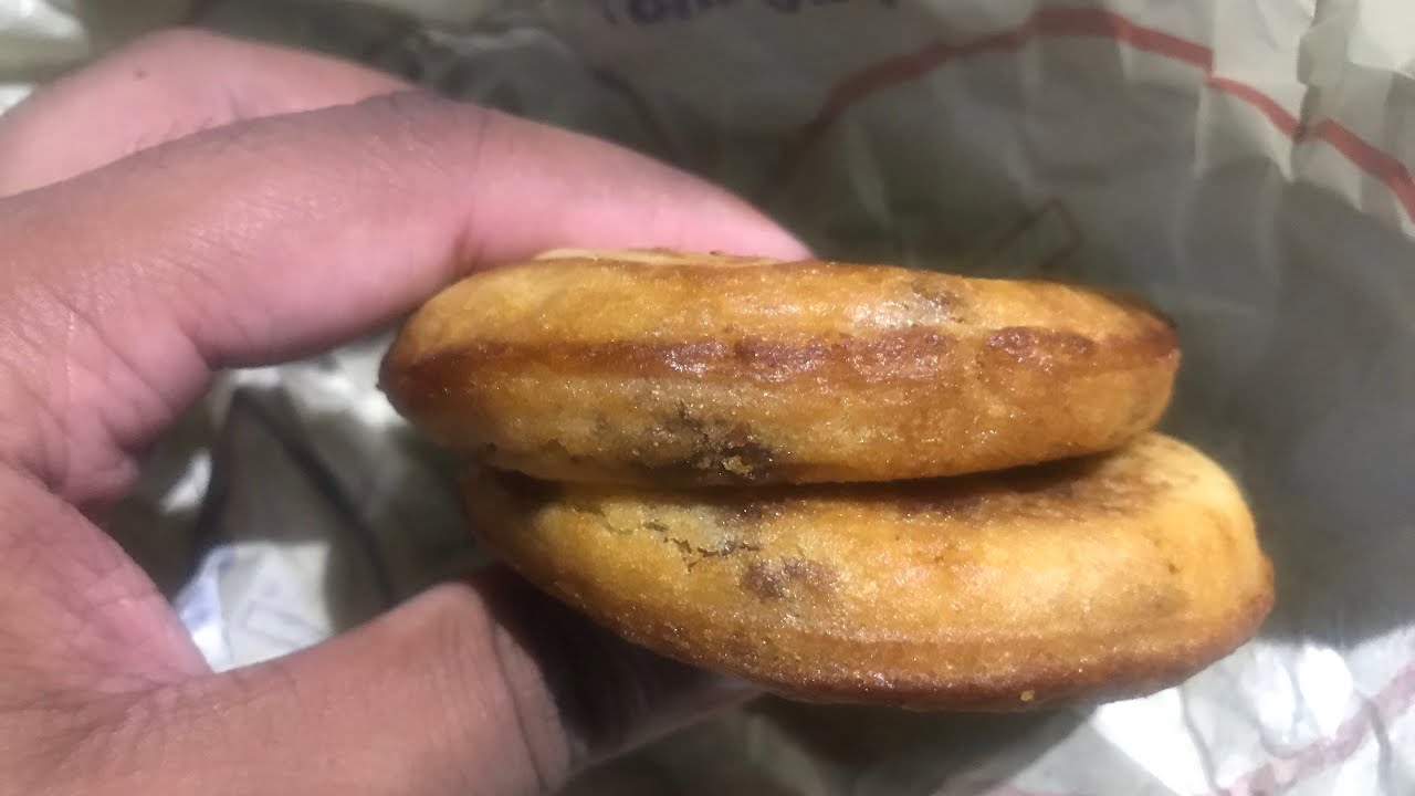 “MCGRIDDLE” BOGO Breakfast Special McDonald’s Taste Test/Review ASMR ...