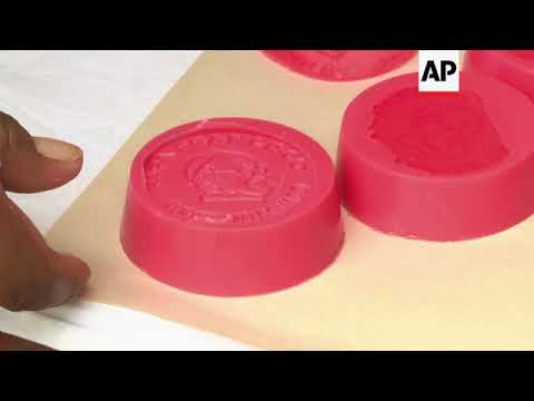 Elderly make Pope soap in honour of Francis' visit to Peru - YouTube
