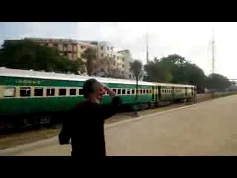 German Beasts. ENR Henschel AA22t & PR Henschel DE3300 class HGMU30 ...