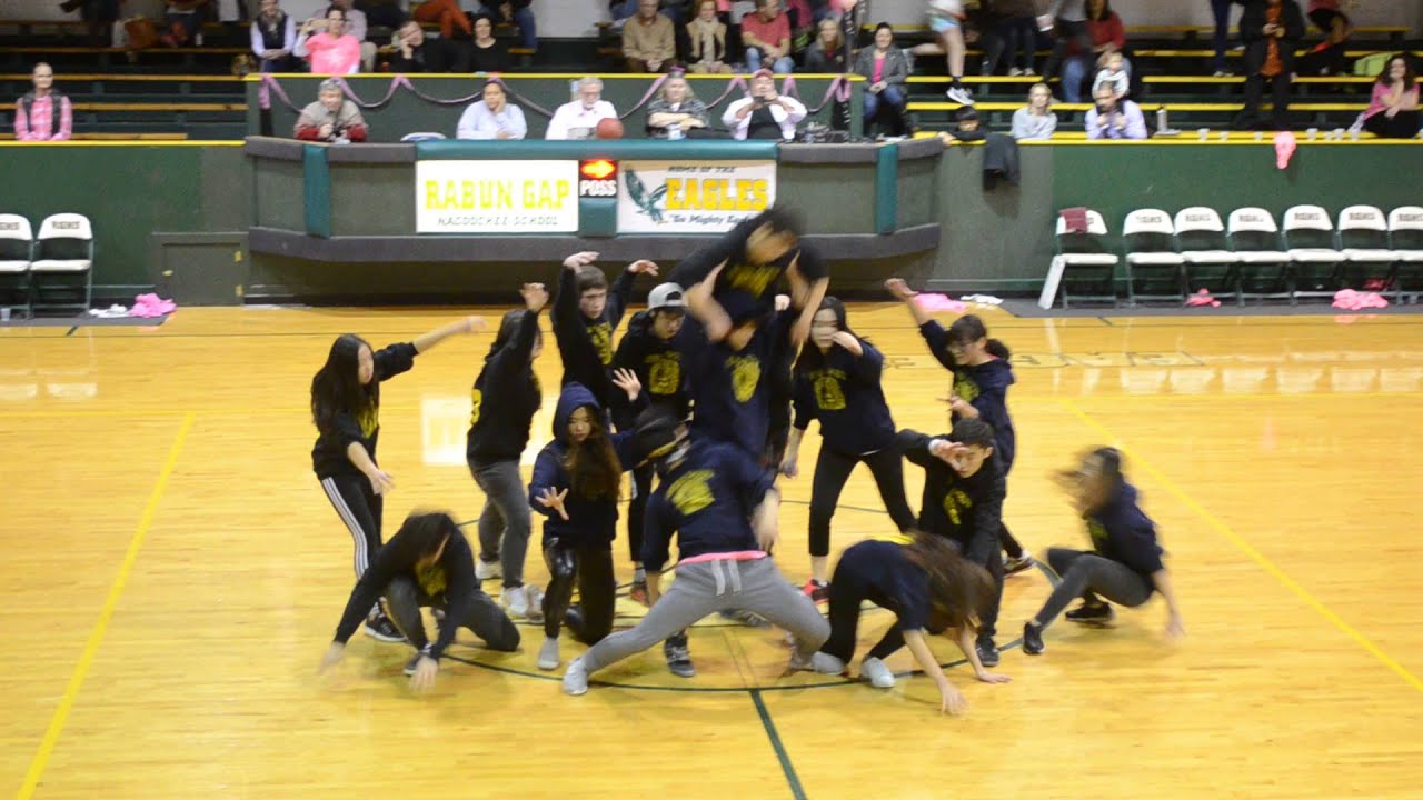 Break Dance Showcase for PINK OUT Basketball Game (Rabun Gap Nacoochee ...