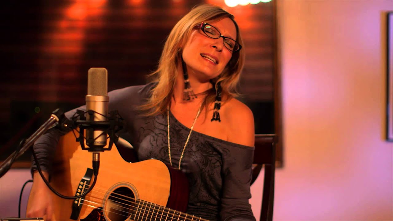 Season Ammons - Neon Side of Town - YouTube