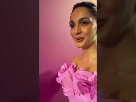 Kiara Advani Pink Dress #kiaraadvani #war2 #2025 #ytshortsindia #shorts #ytshorts #youtubeshorts