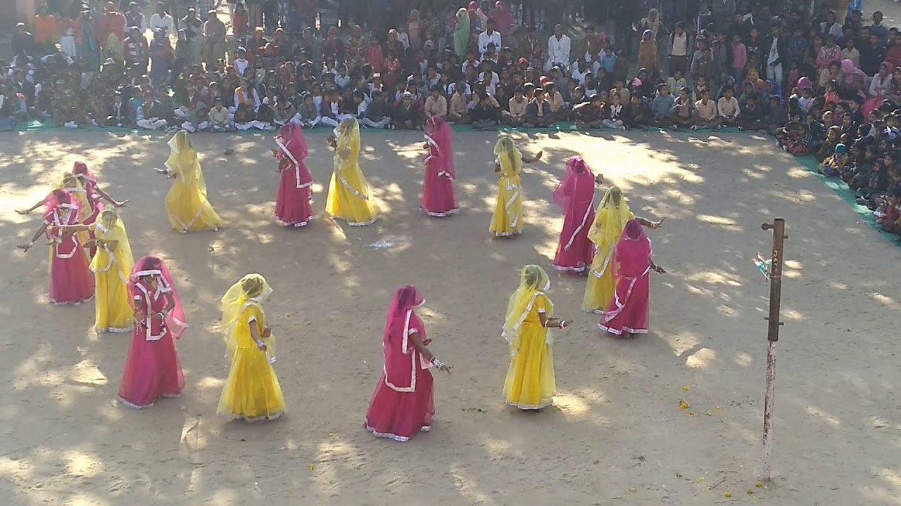 Goomer dance by Vidya Niketan Upper Primary School Kunwariya's Sisters ...